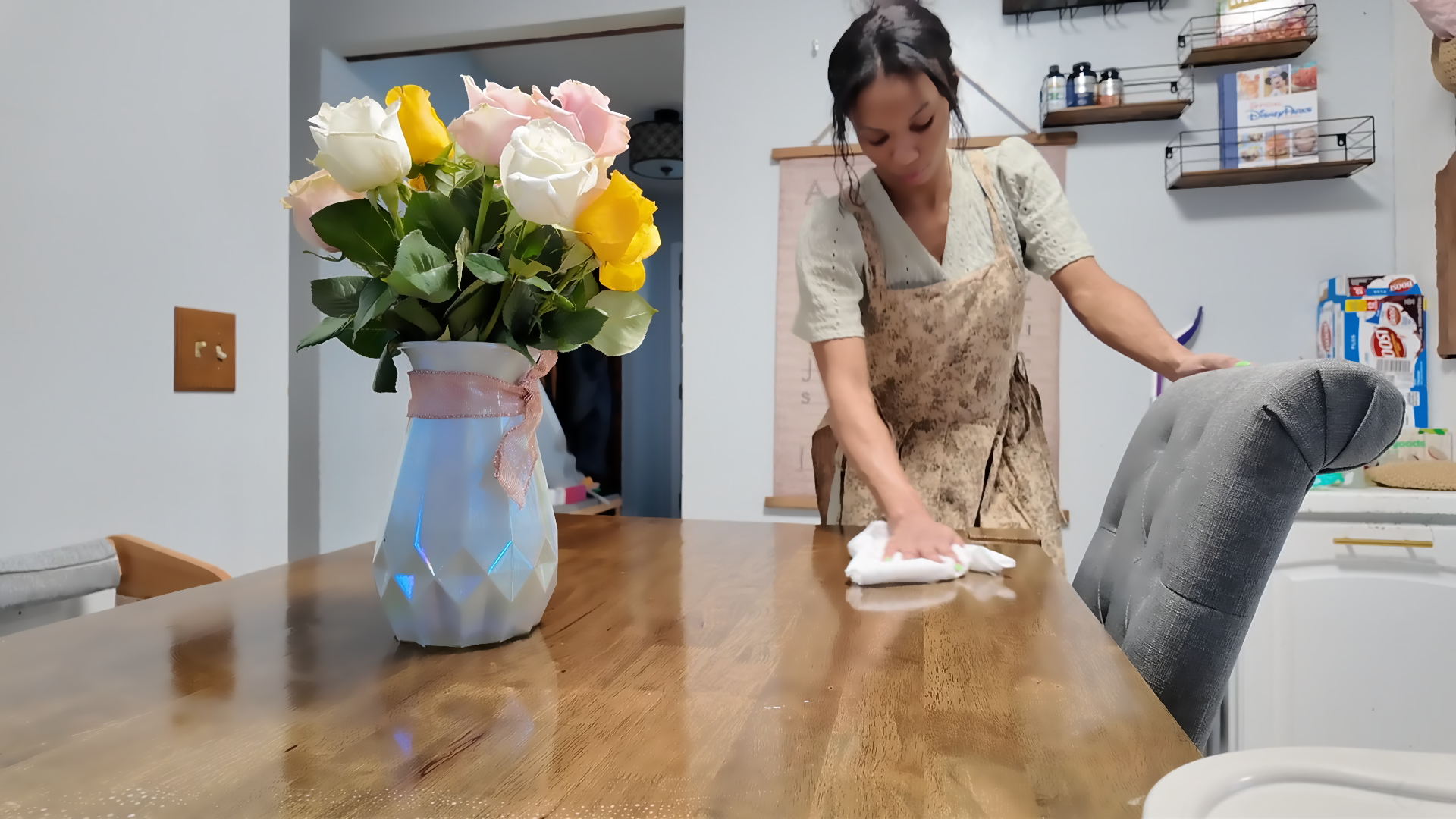 What is a Homemaker? 21 Habits of a Homemaker - Motherhood and Homemaking